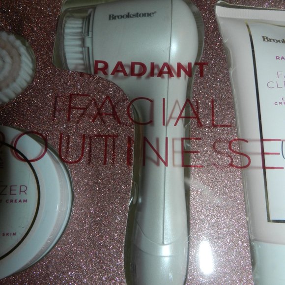 Brookstone | Skincare | Brookstone Day Night Brush Spa Facial Routine 5 ...
